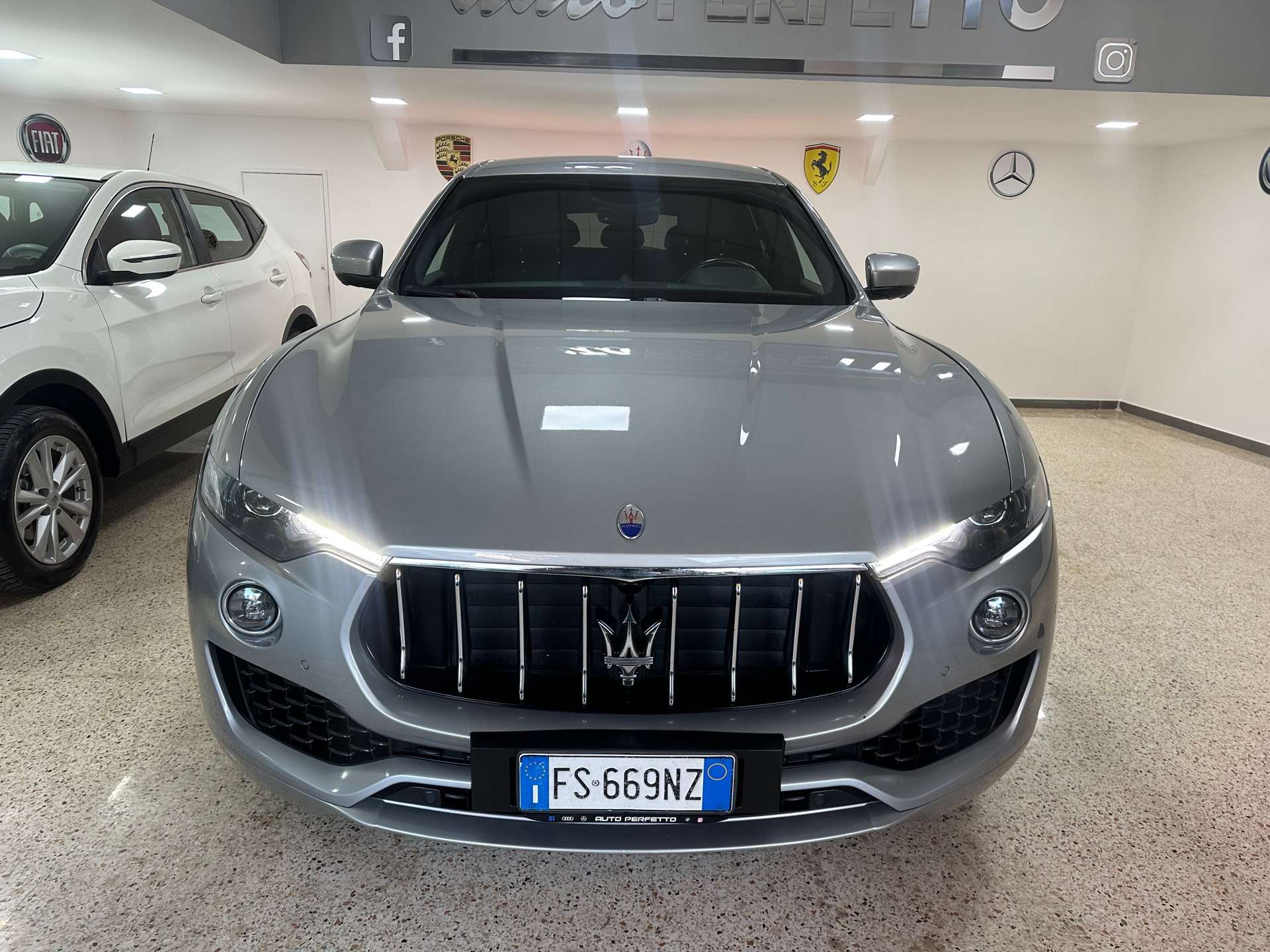 Maserati Levante3.0 V6 250cv auto my19