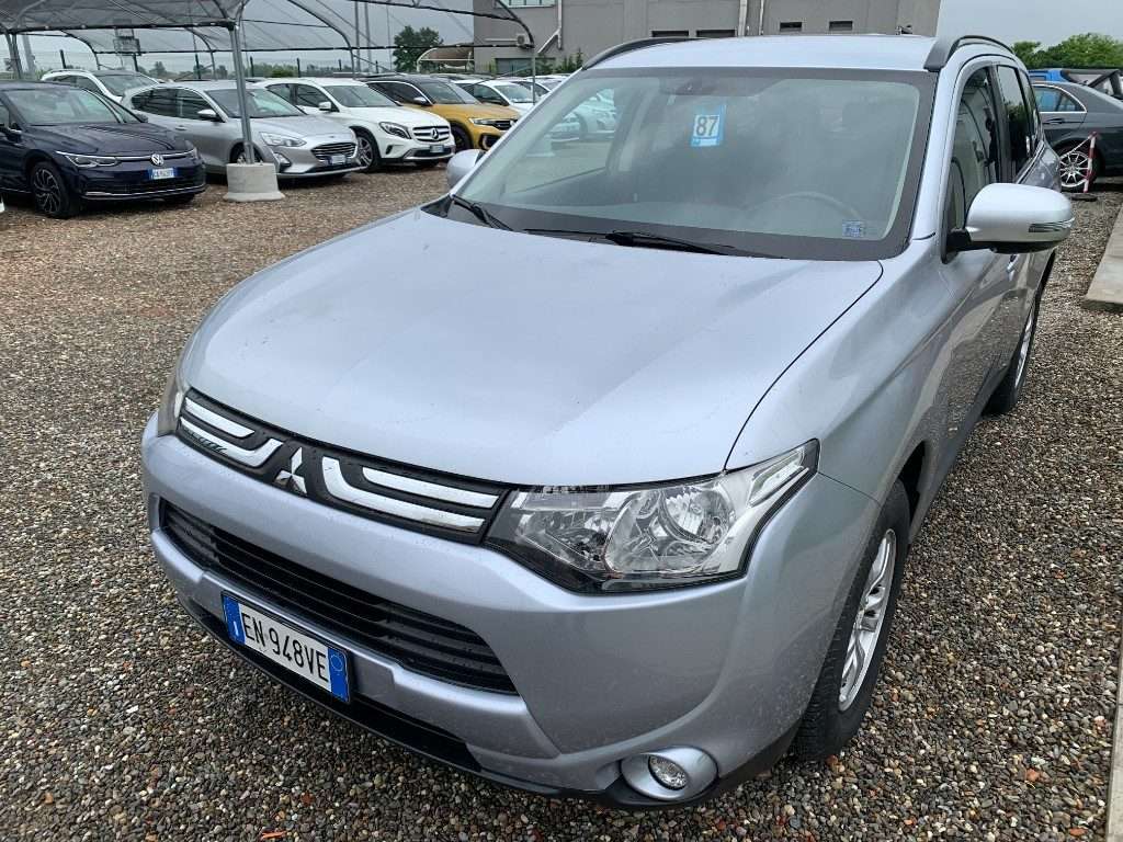 Mitsubishi Outlander2.2 DI-D 4WD Intense