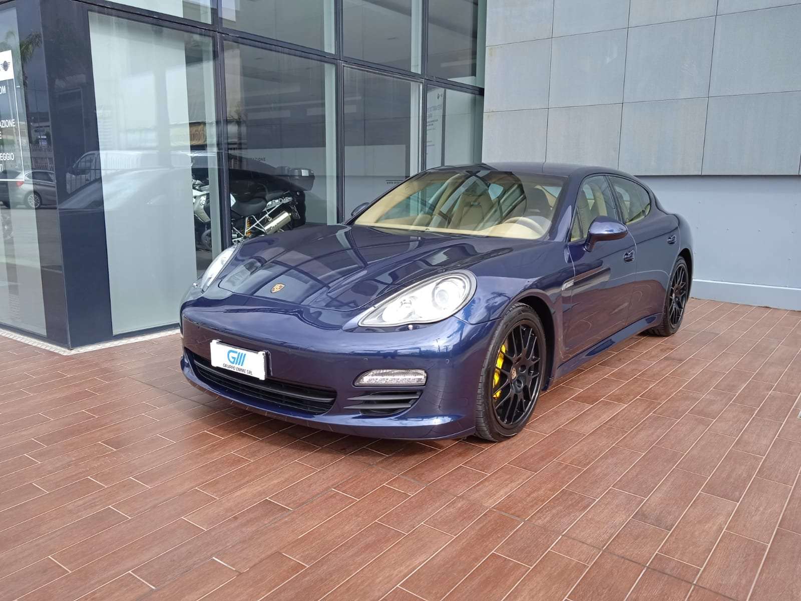 Porsche PanameraPanamera 3.0 tiptronic PLATINUM EDITION