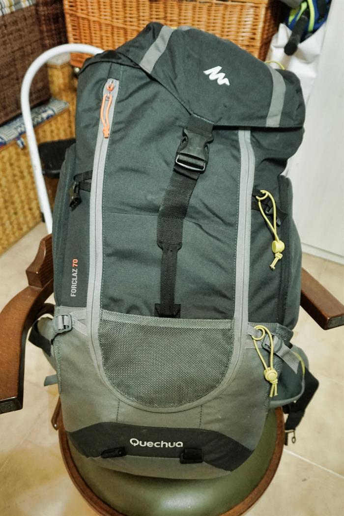 ZAINO QUECHUA FORCLAZ 70 LITRI GRIGIO