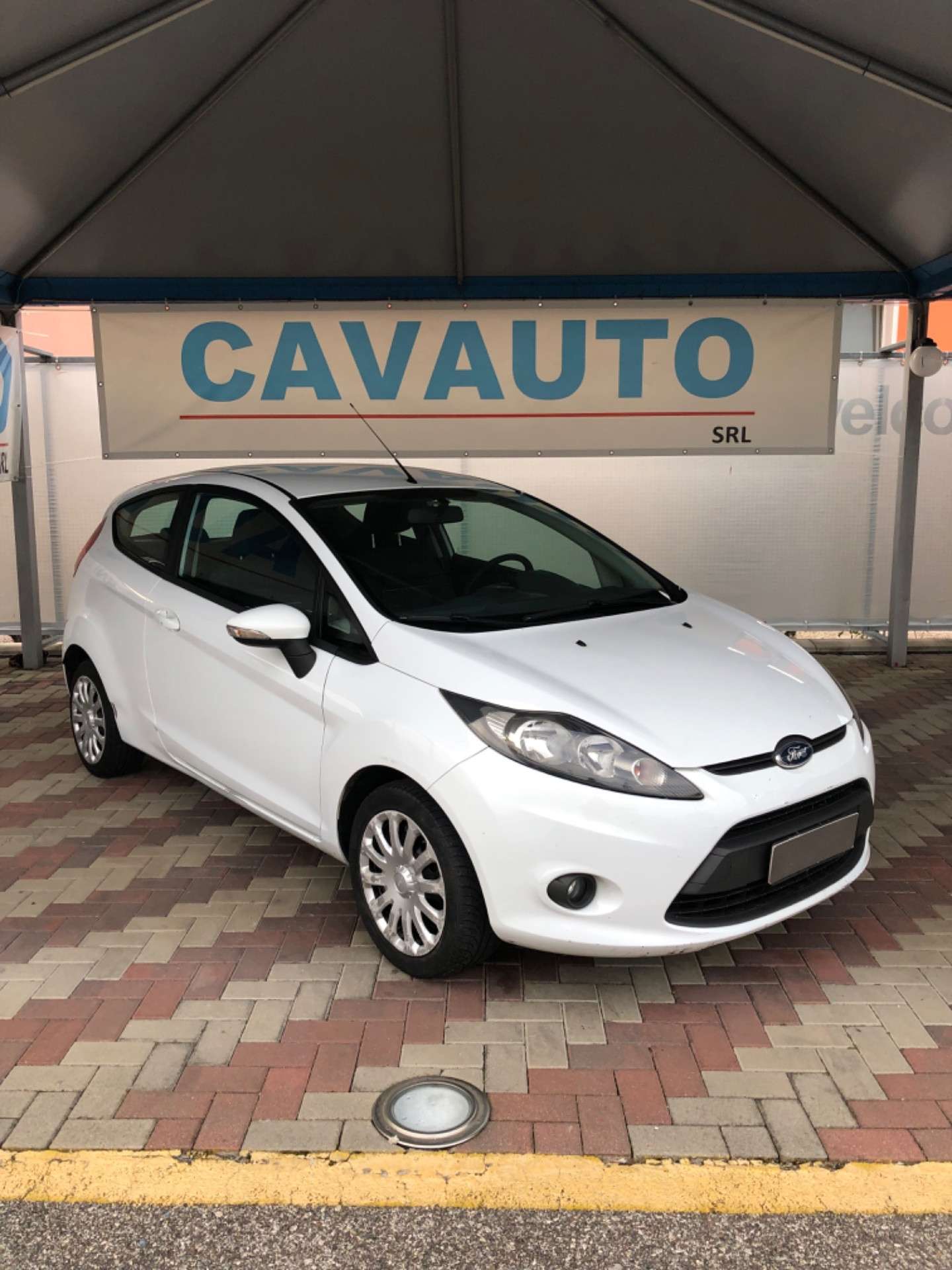 Ford FiestaIkon 1.4 TDCi 70CV 3 porte motore già tagliandato