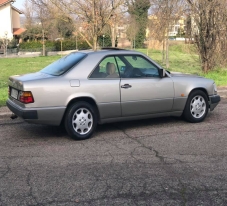 Mercedes 300 CE. COUPE CAMBIO MANUALE