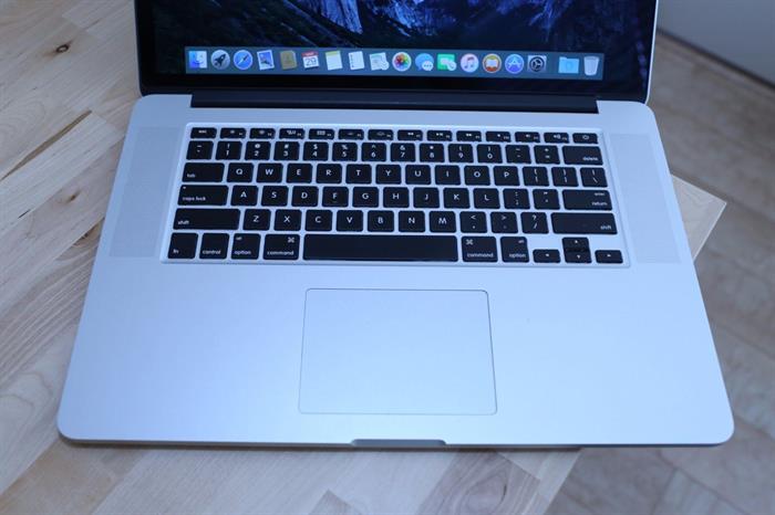 PC APPLE MACBOOK PRO 15 "RETINA