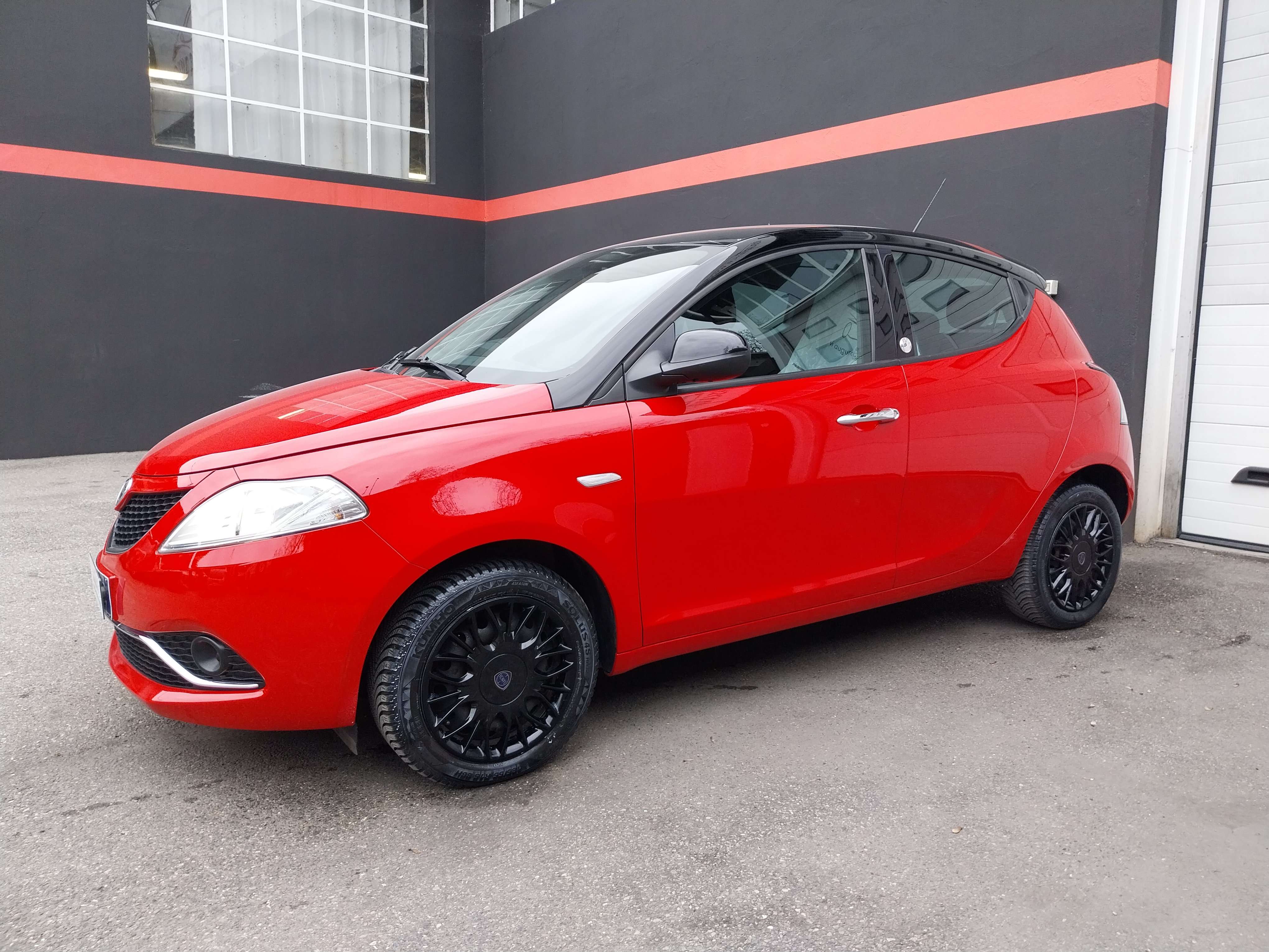 Lancia YpsilonYpsilon 1.2 Silver ecochic Gpl 69cv