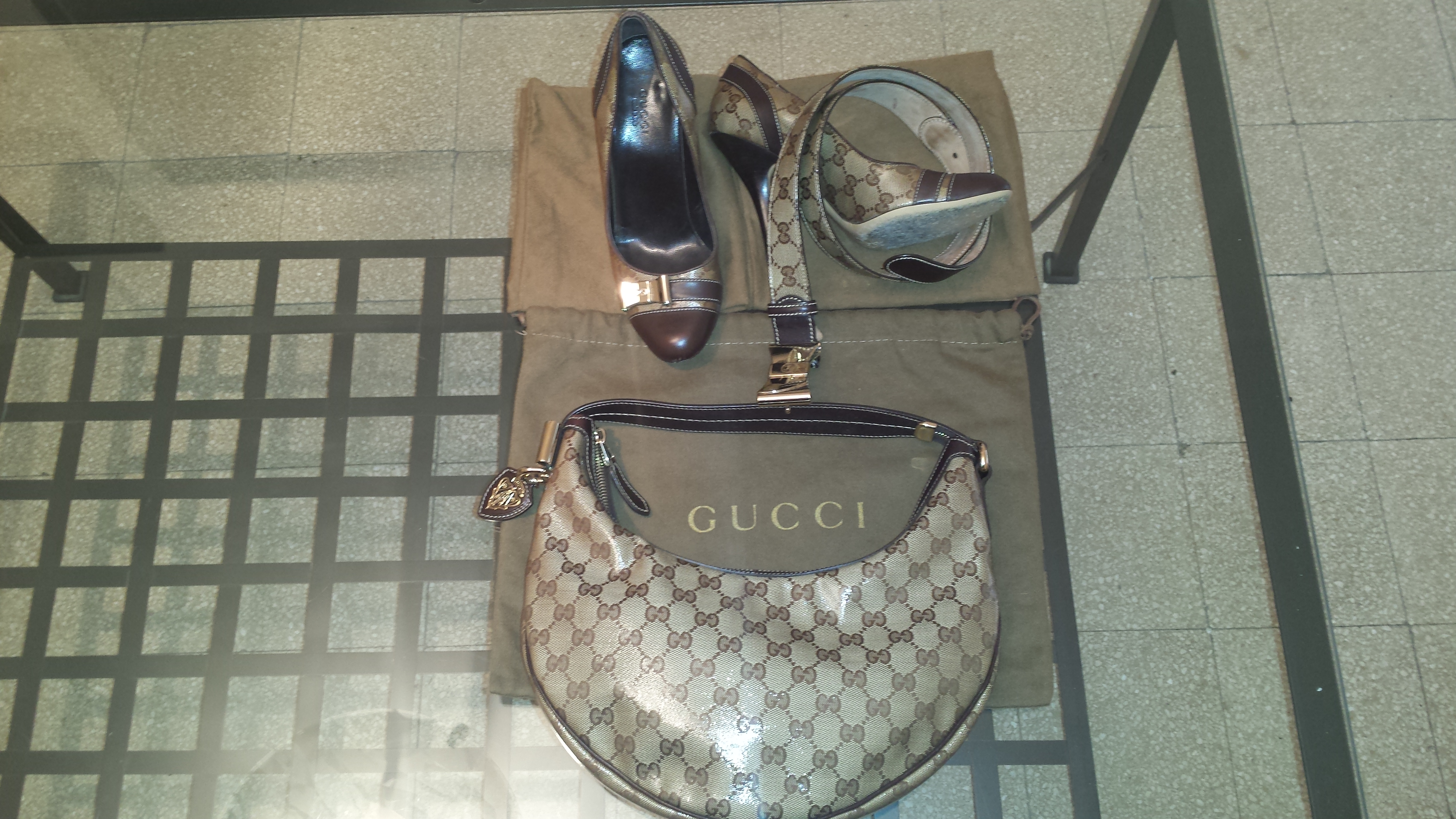 COMPLETO ORIGINALE GUCCI SCARPA,BORSA,CINTURA