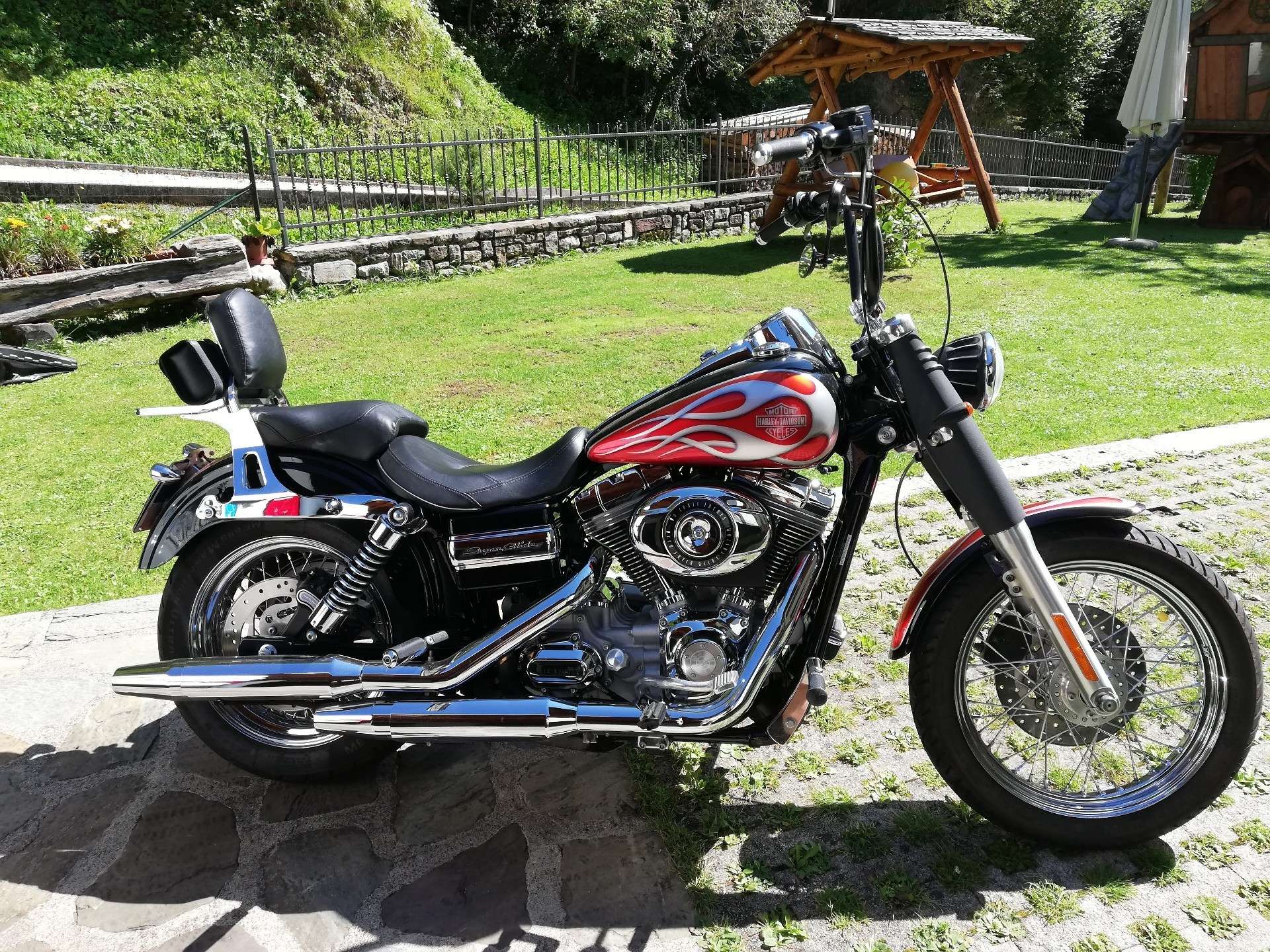 Harley-Davidson Dyna Super Glide