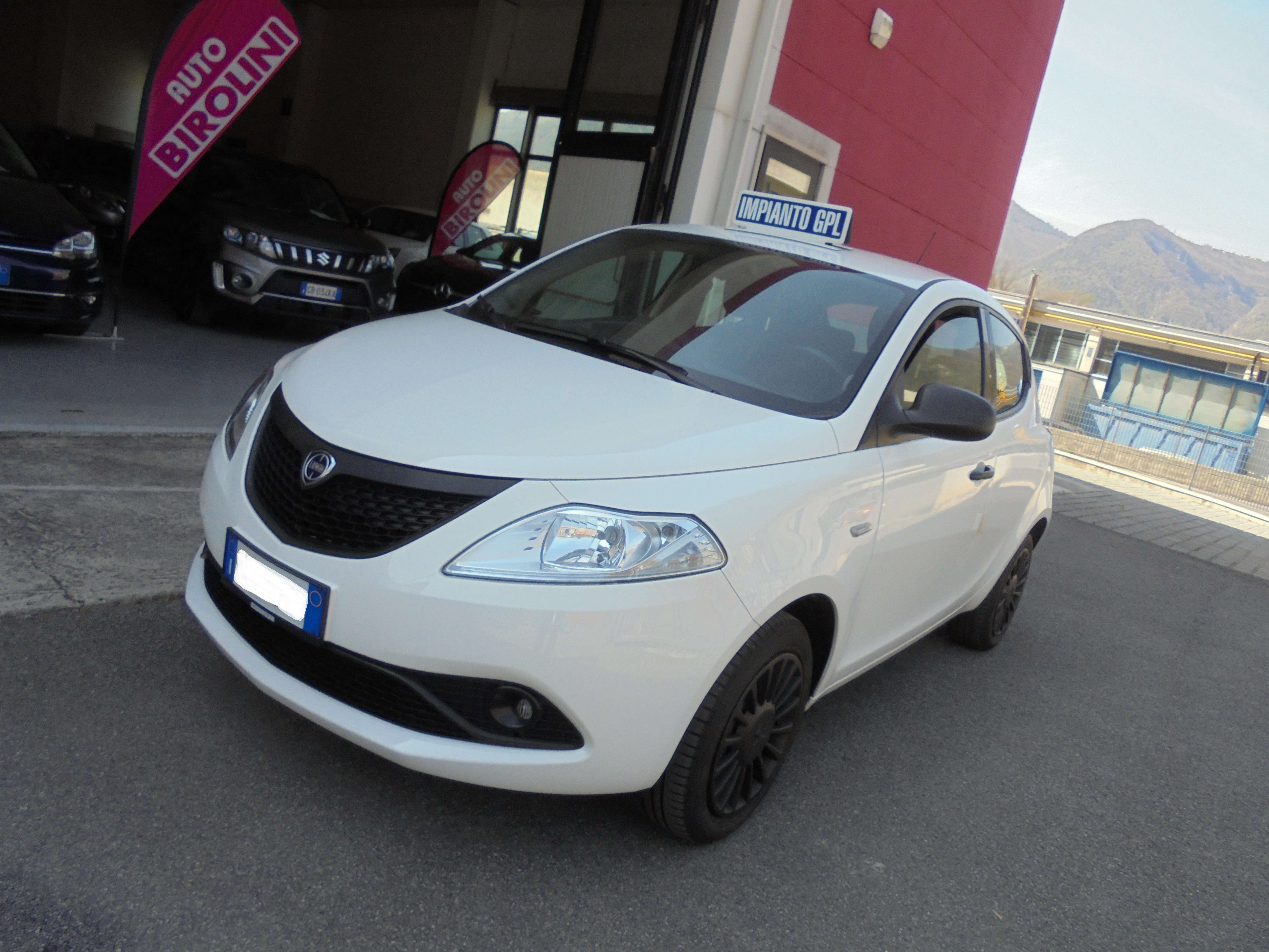 Lancia YpsilonYpsilon 1.2 Elefantino Blu ecochic Gpl 69cv my19