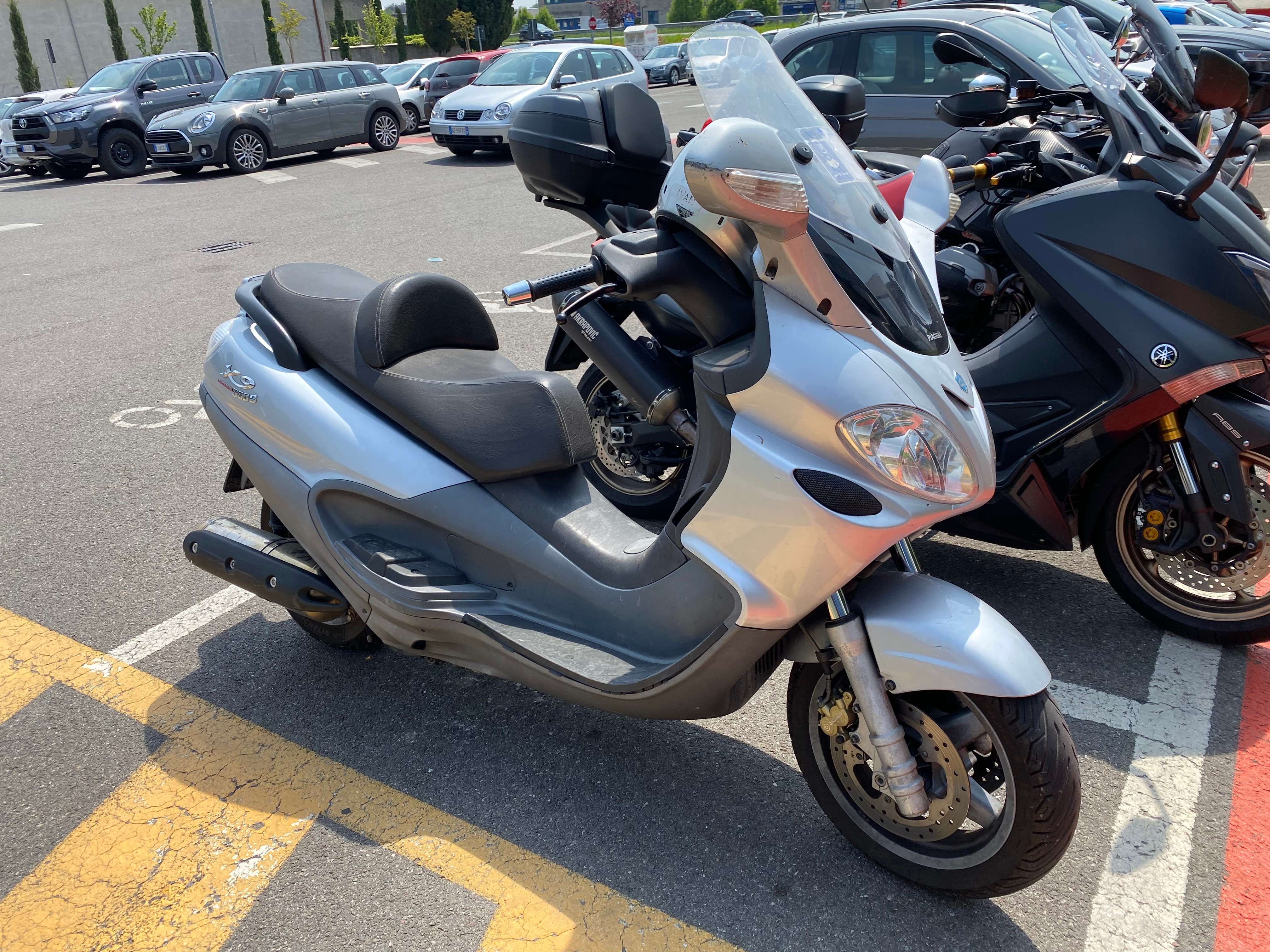 Piaggio X 9Sport