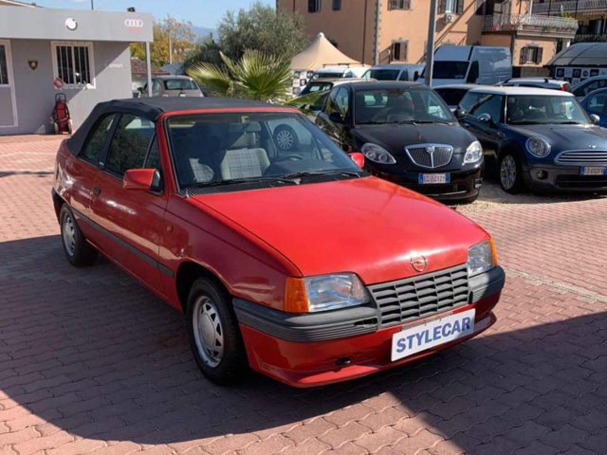 OPEL Kadett E Kadett 2.0 Cabriolet