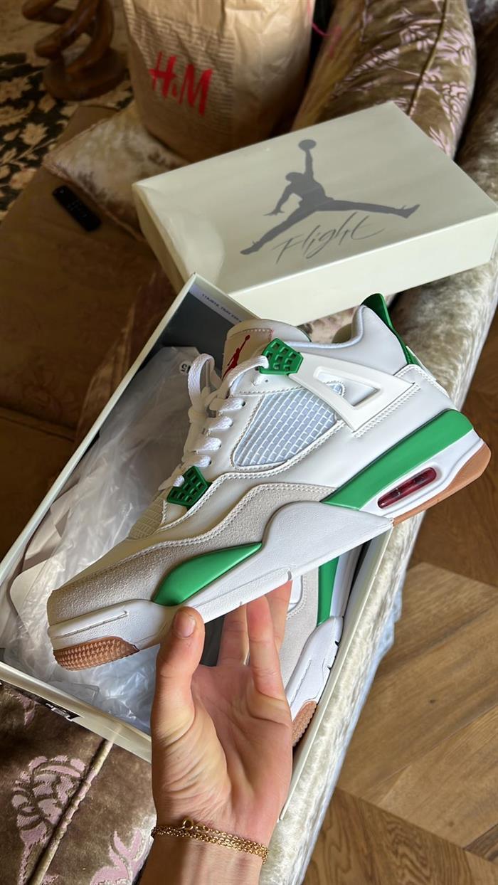 JORDAN 4 PINE GREEN