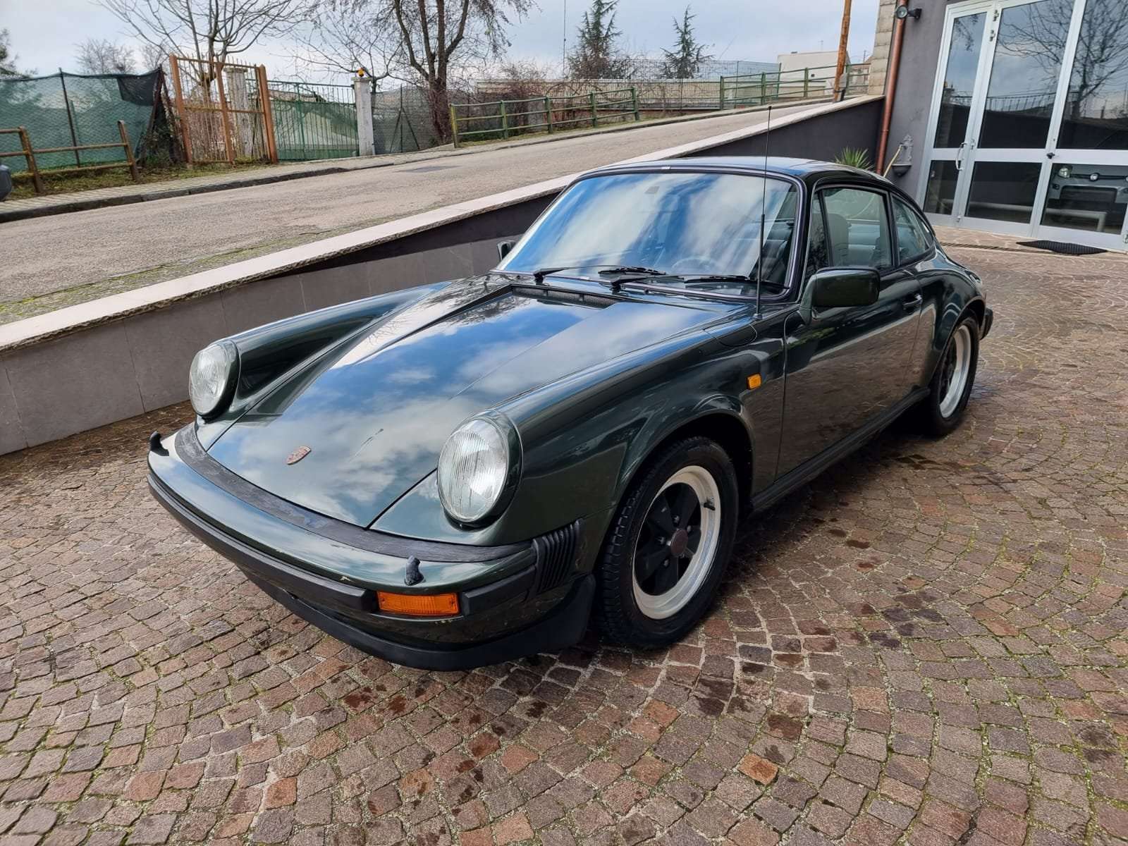 Porsche 911COUPE' 2.2- 155 CV-TESTA ROSSA