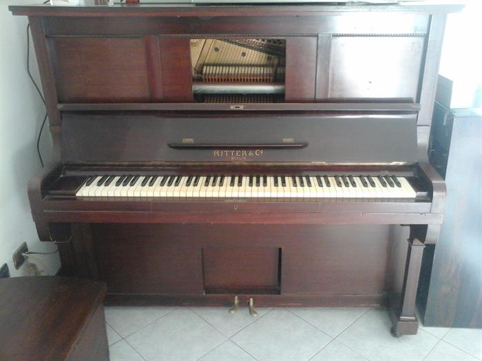 PIANOFORTE VERTICALE