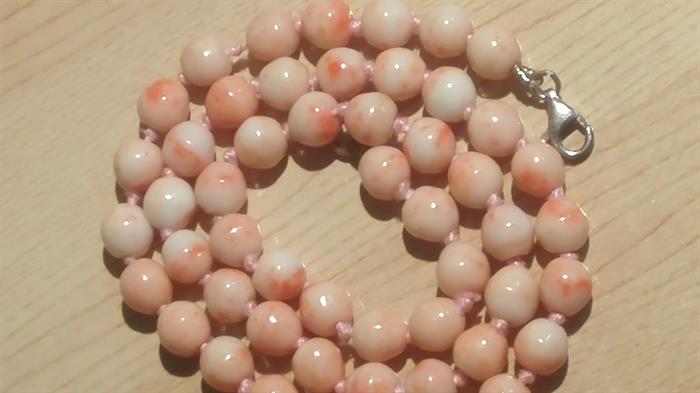 COLLIER DI CORALLO SALMONE