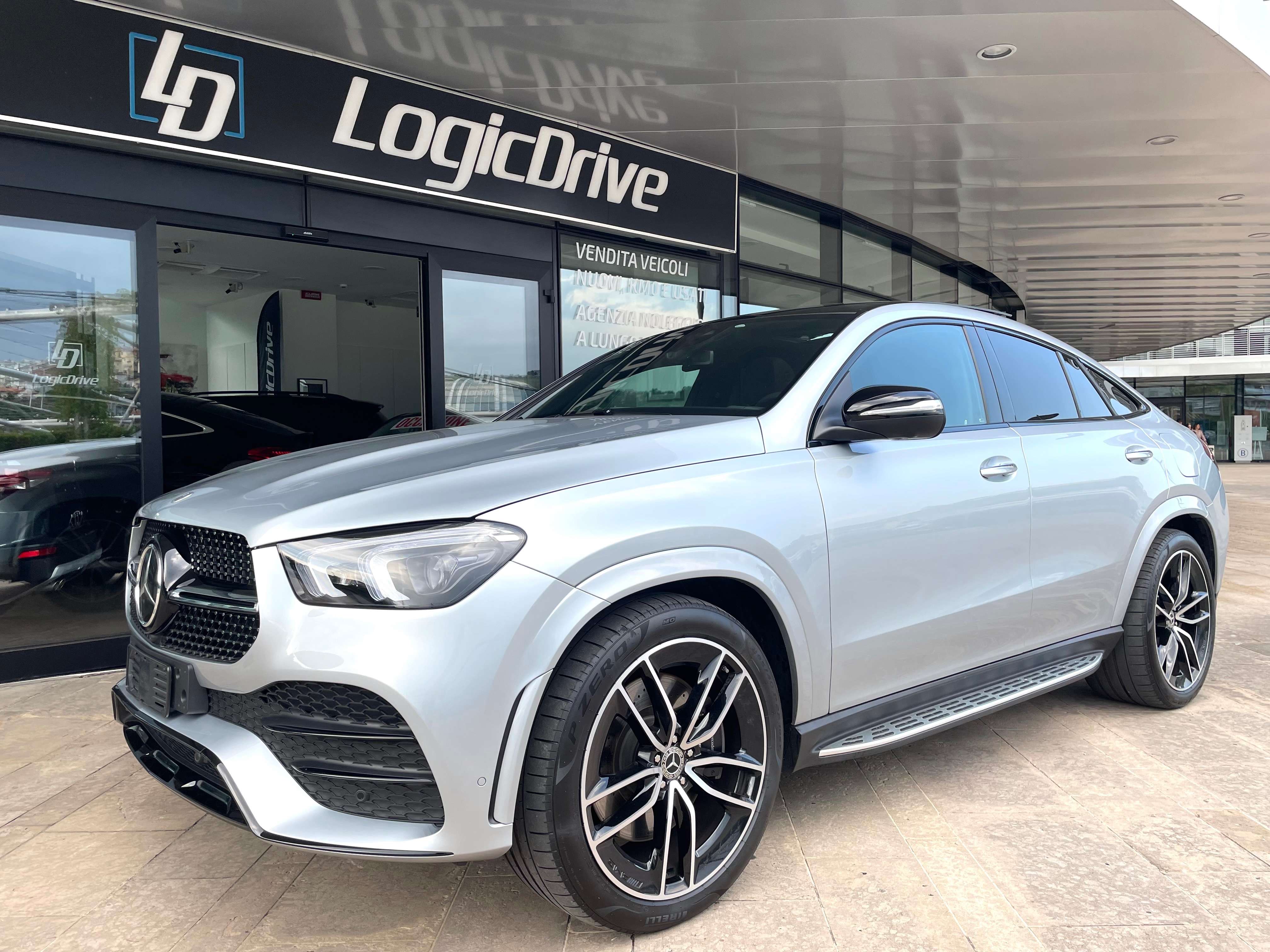 Mercedes-Benz GLE 350DE COUPE 2.0 4Matic EQ-POWER PREMIUM AMG !!