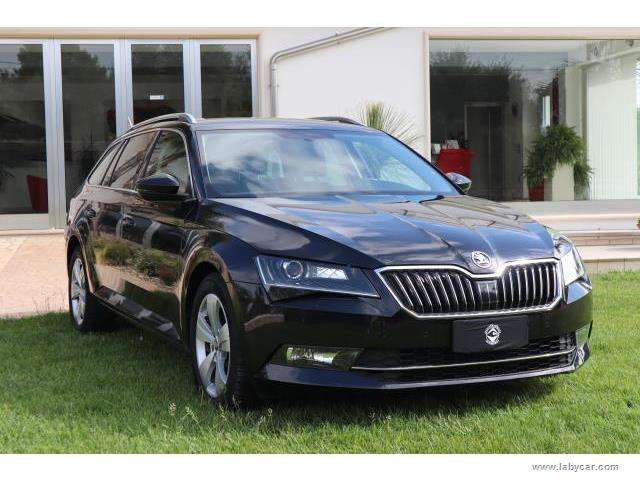 Skoda Superb2.0 TDI 150 CV SCR DSG Executive