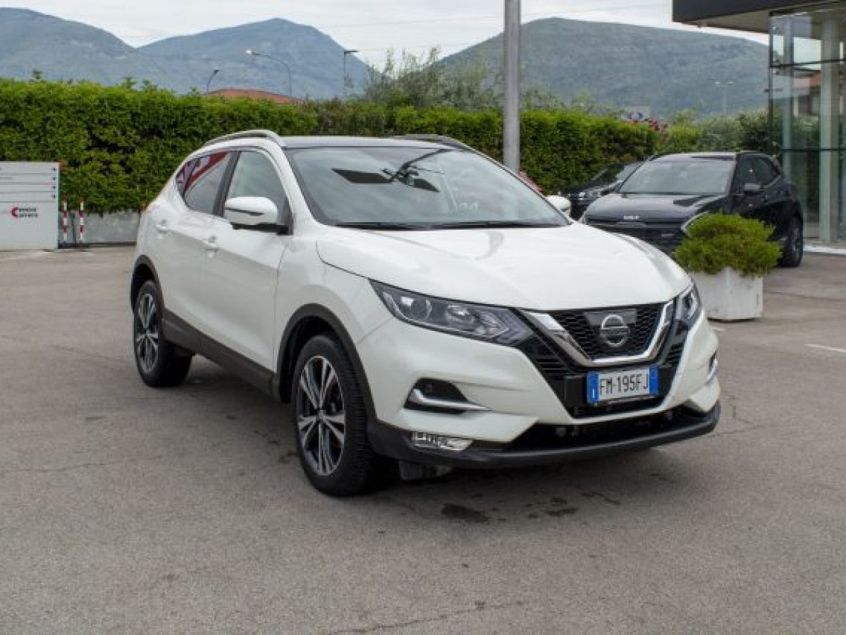 NISSAN Qashqai 2ª serie Qashqai 1.5 dCi N-Connecta