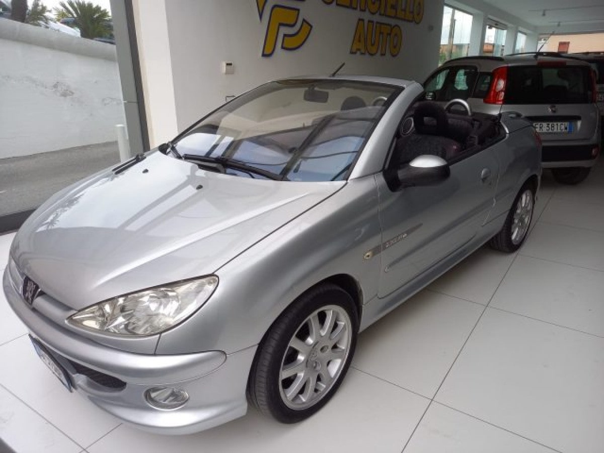 PEUGEOT 206 1.6 HDi FAP CC Quiksilver