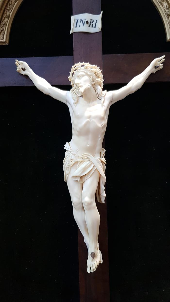 CRISTO IN AVORIO