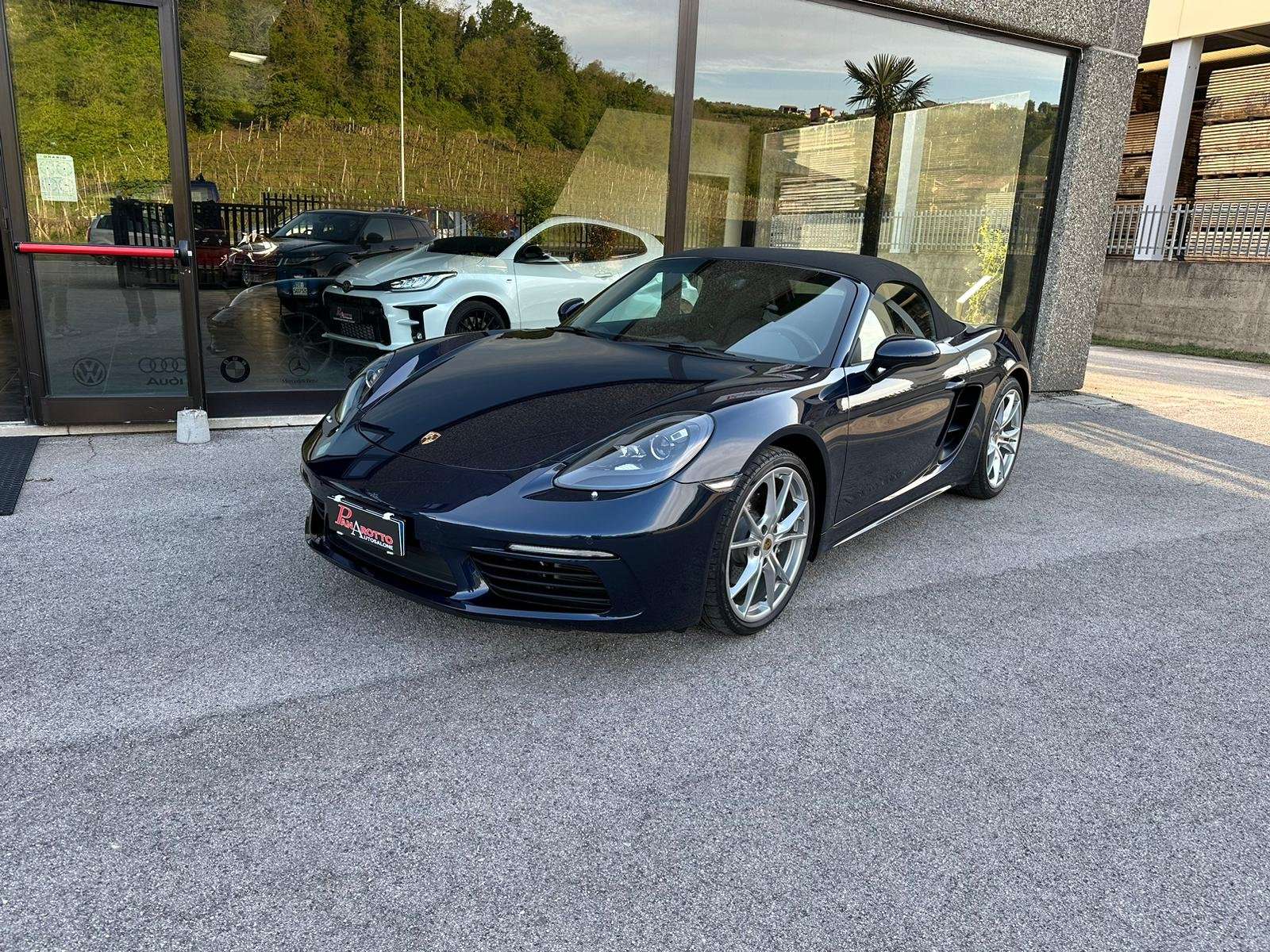 Porsche Boxster718 2.0 300cv pdk