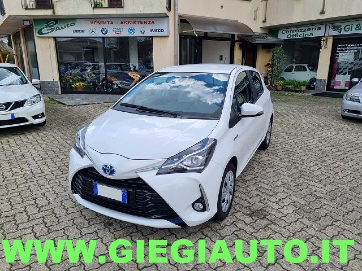 TOYOTA Yaris 3ª serie Yaris 1.5 Hybrid 5 porte Business