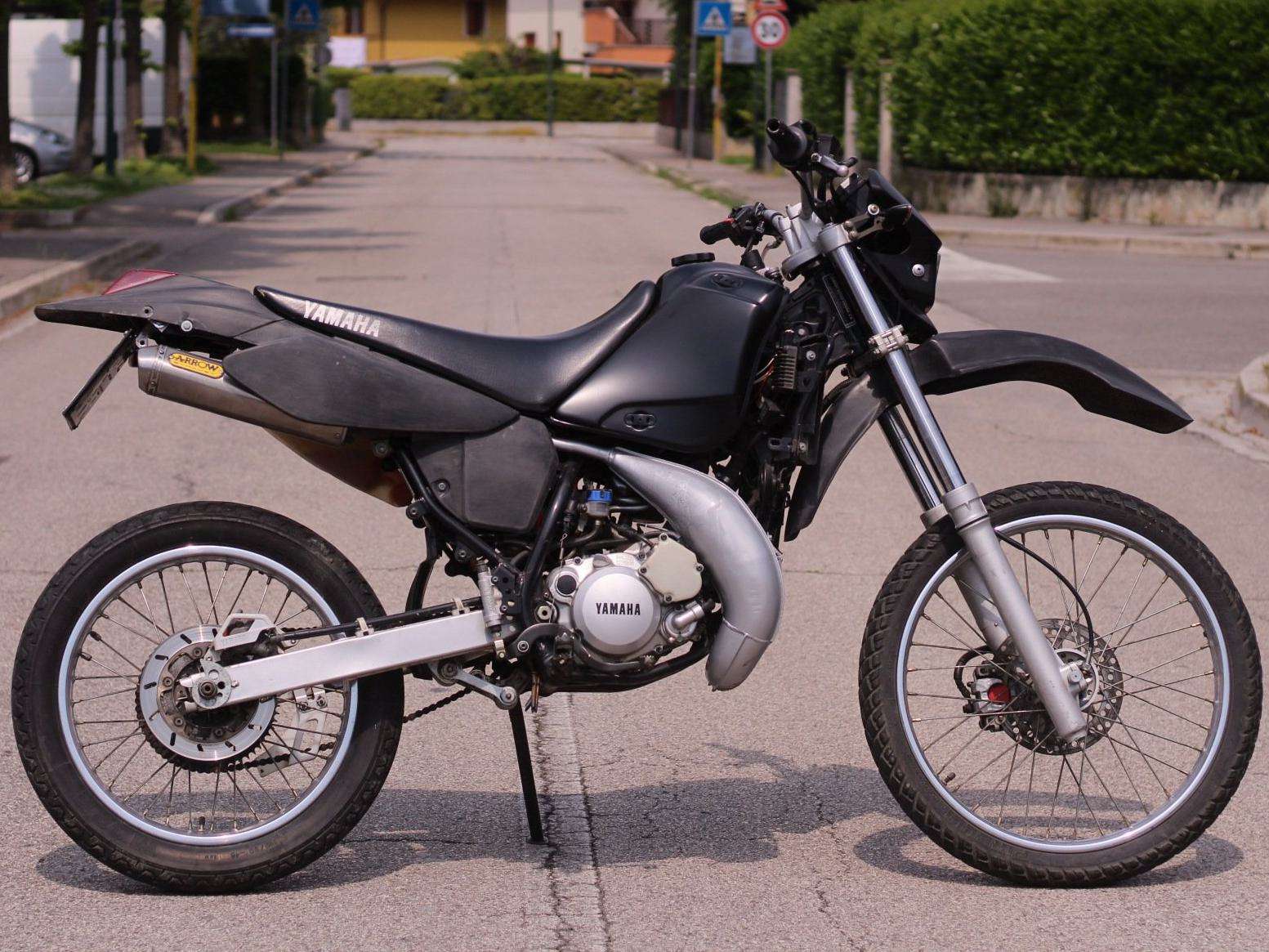 Yamaha DT 125