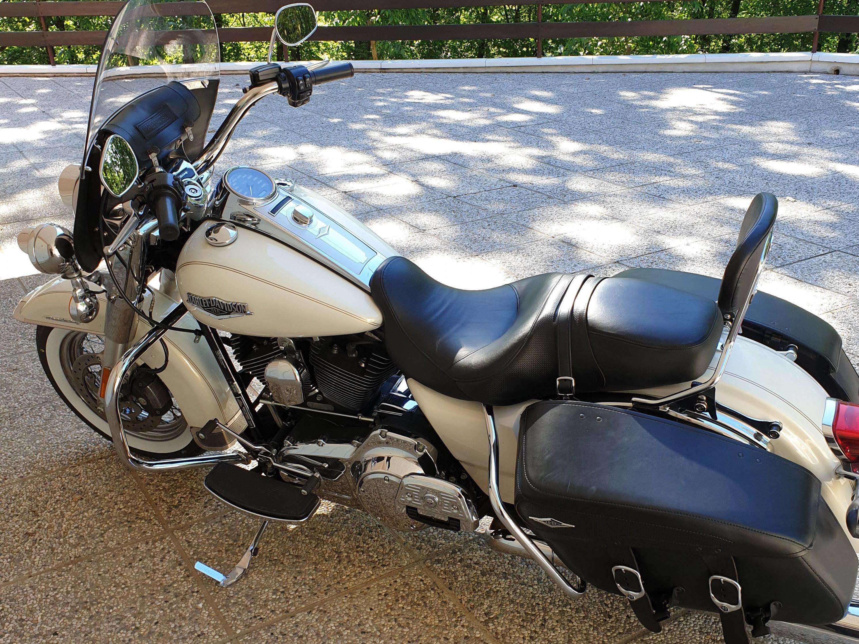 Harley-Davidson Road King103