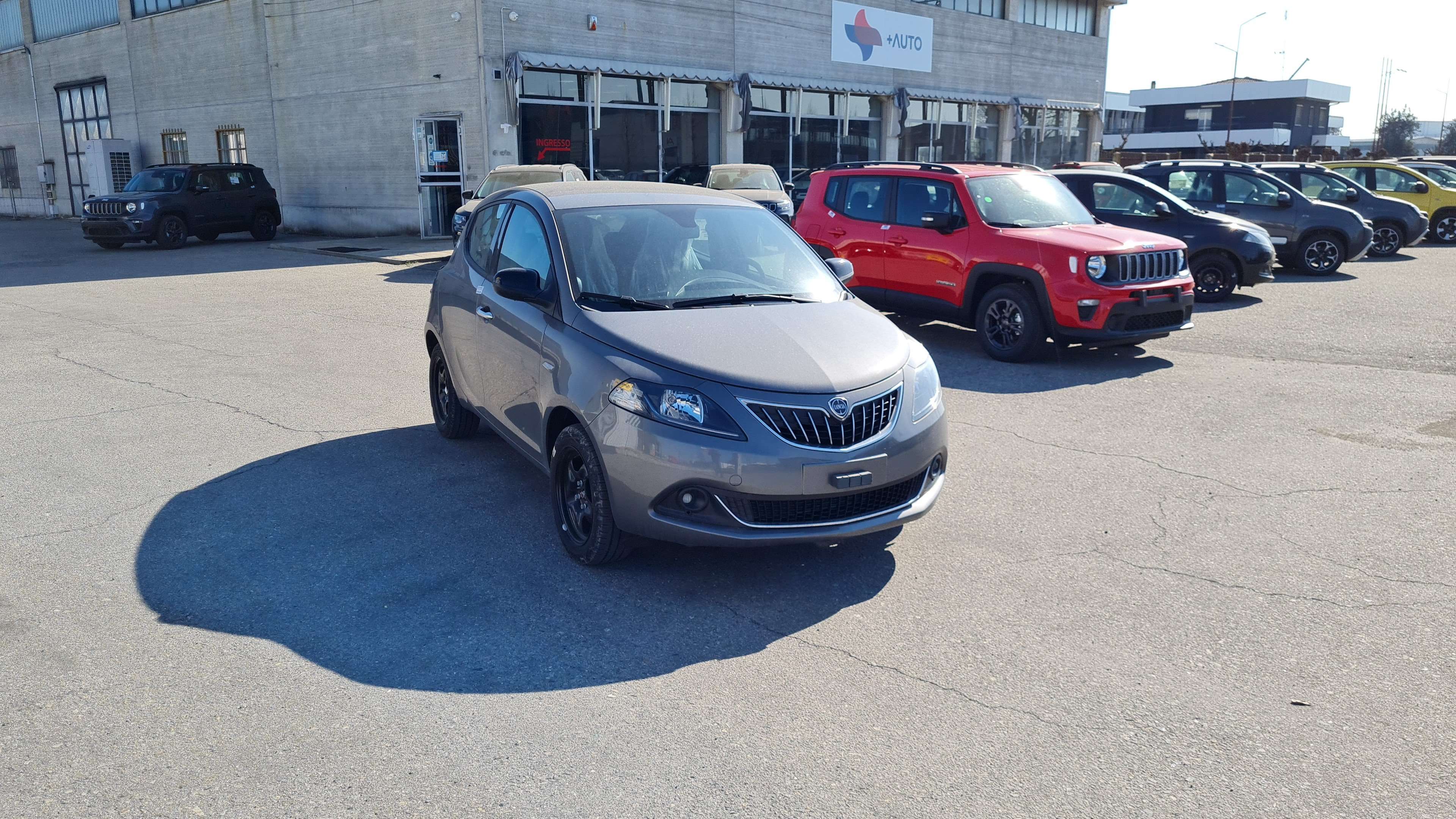 Lancia Ypsilon1.2 69 CV 5 POSTI GPL Ecochic GOLD PRONTA CONSEGNA