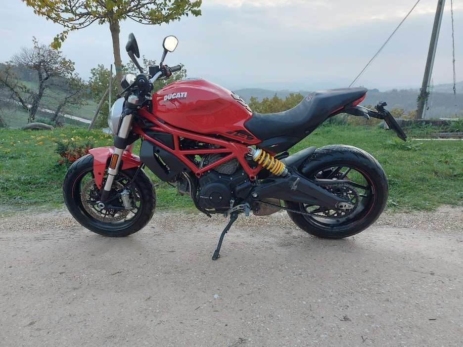 Ducati Monster 797versione 35 kw pat.A2