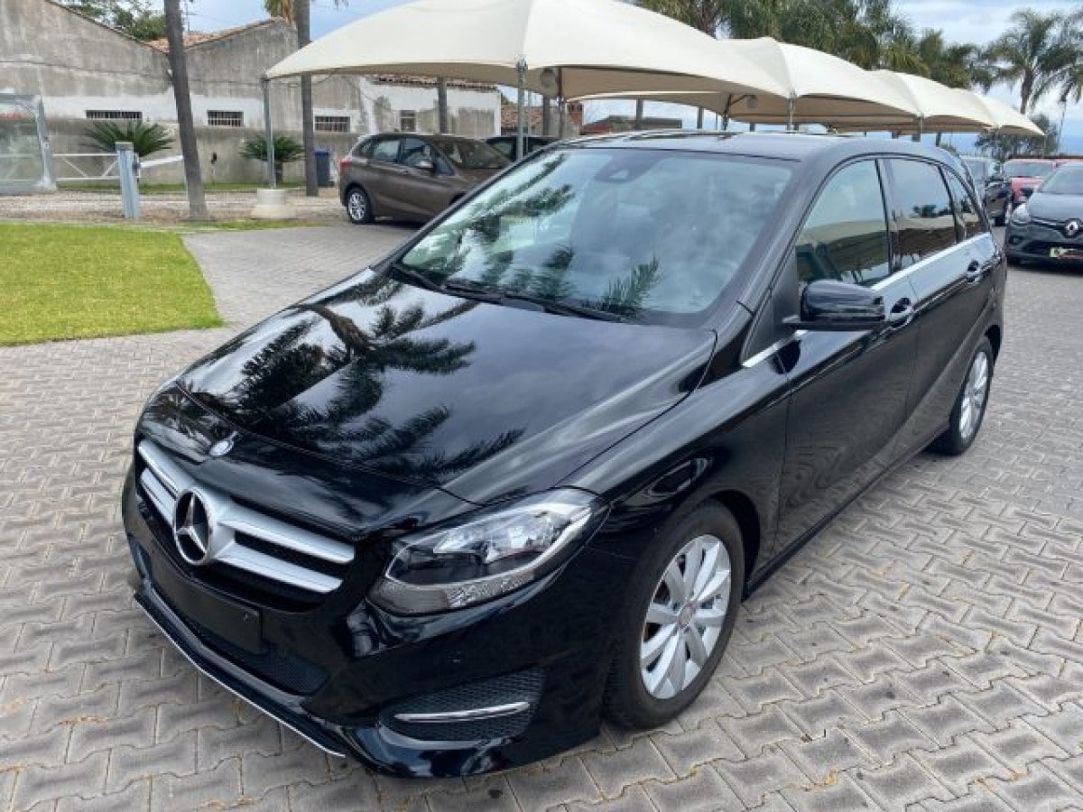 MERCEDES Classe B (T246/242) B 180 d Sport