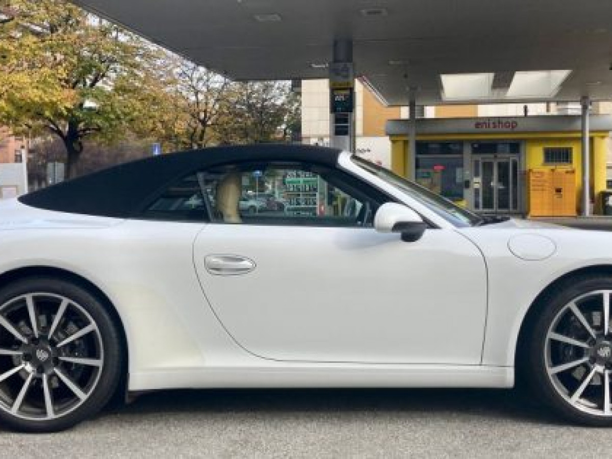 PORSCHE 911 (991) 911 3.4 Carrera 4 Cabriolet