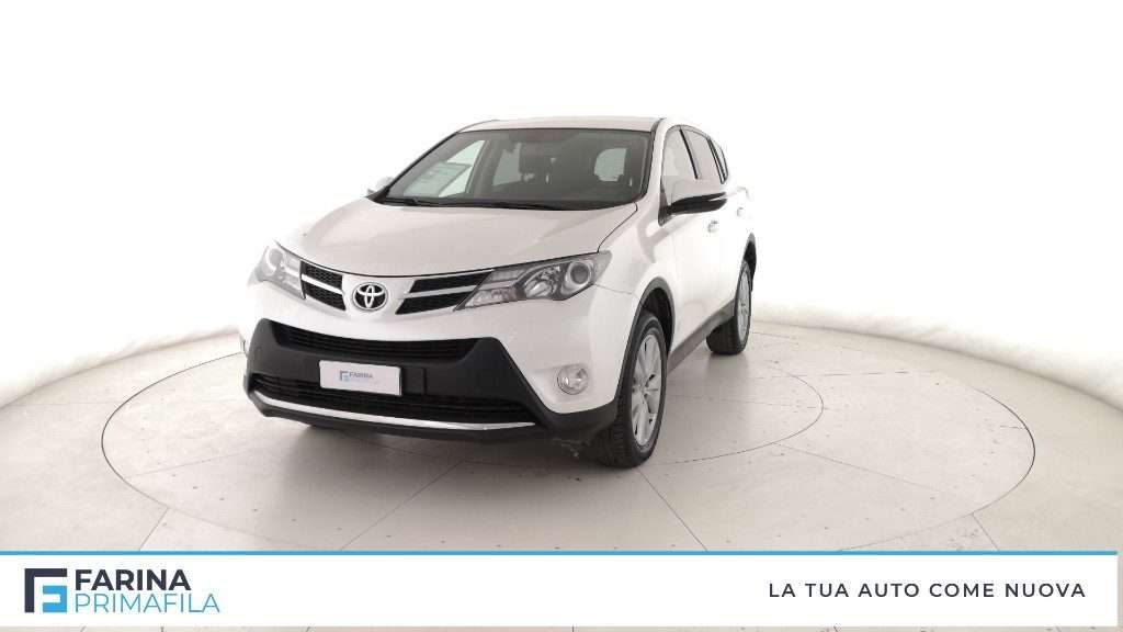 Toyota RAV 4RAV4 2.2 D-4D 150 CV Lounge