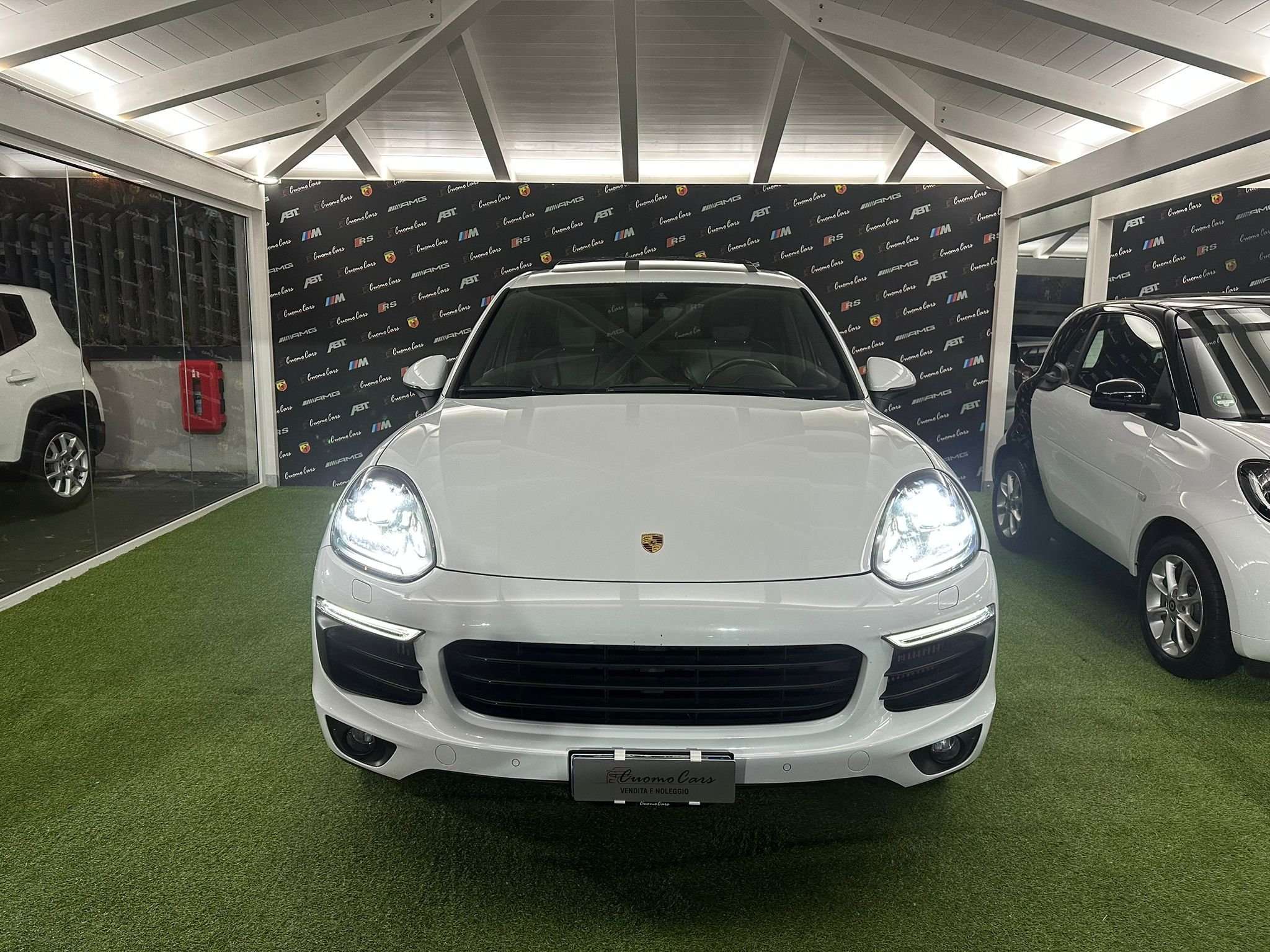 Porsche CayenneDiesel Platinum Edition 3.0 250 cv