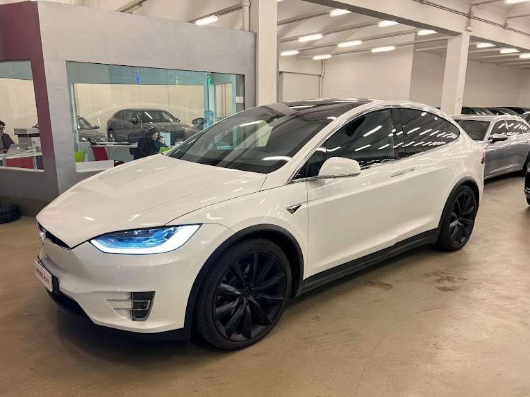 Tesla Model XModel X Long Range Dual Motor awd