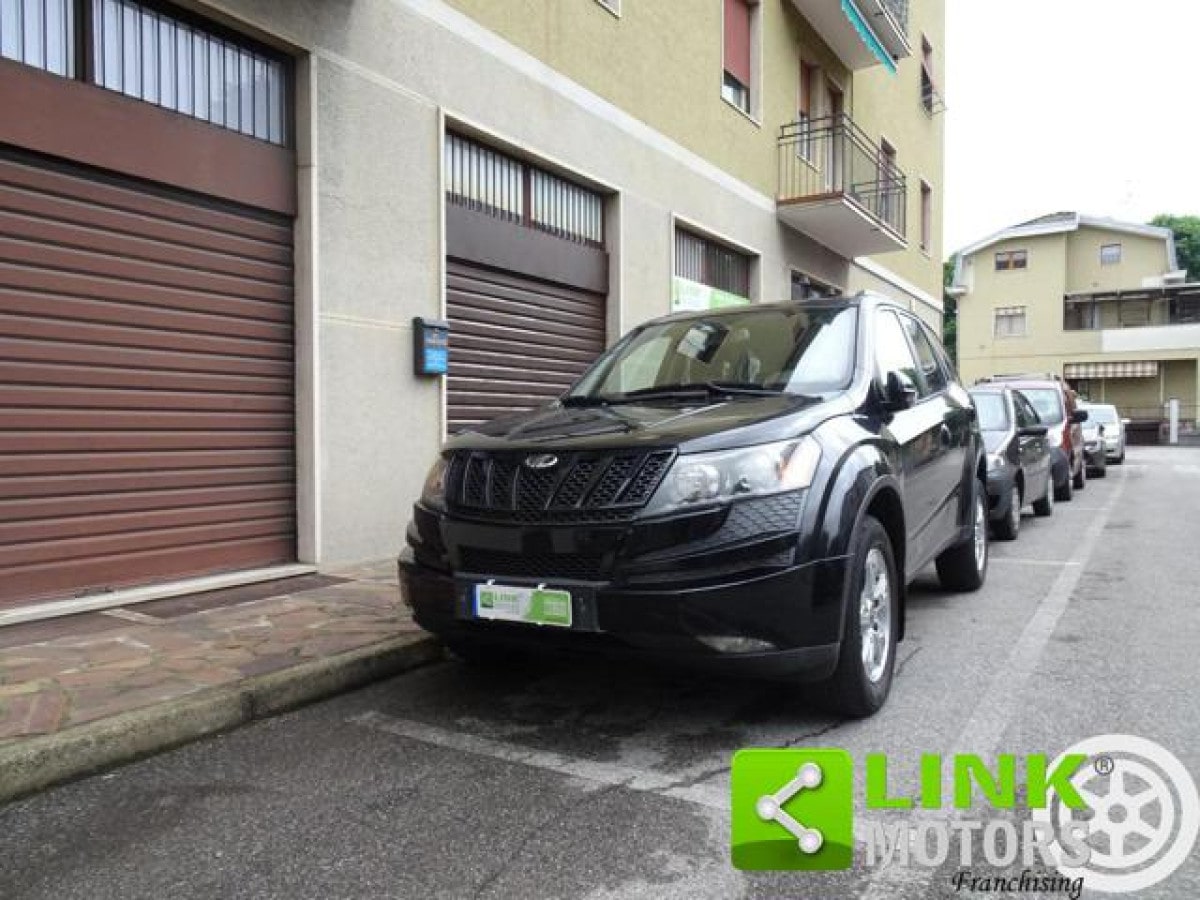 MAHINDRA XUV500 XUV500 2.2 16V AWD W6