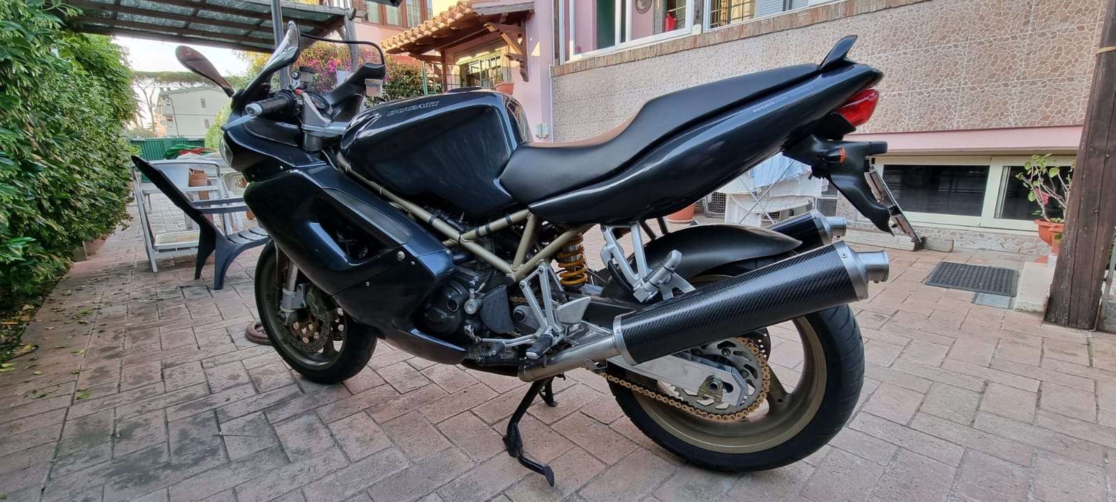 Ducati ST 4