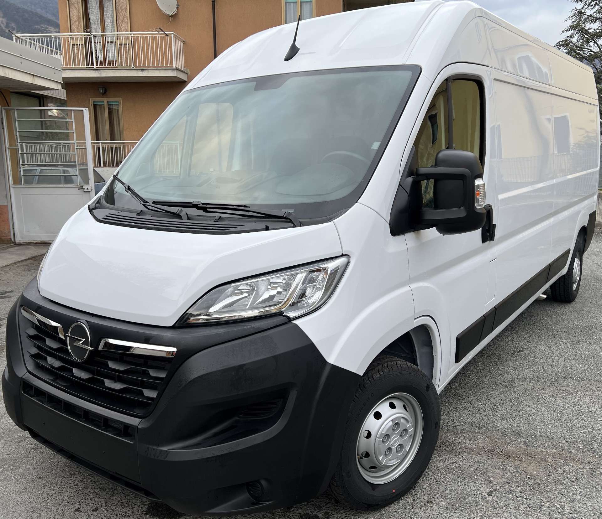 Opel Movano2.2 140cv L3H2