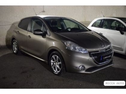 PEUGEOT 208 1.2 VTi 82 CV 5 porte Active