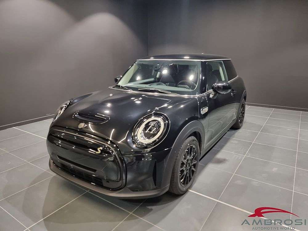 MINI Cooper SE 3 Porte SE Classic Premium Package