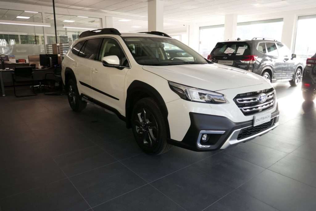 Subaru OUTBACK2.5i Lineartronic Style