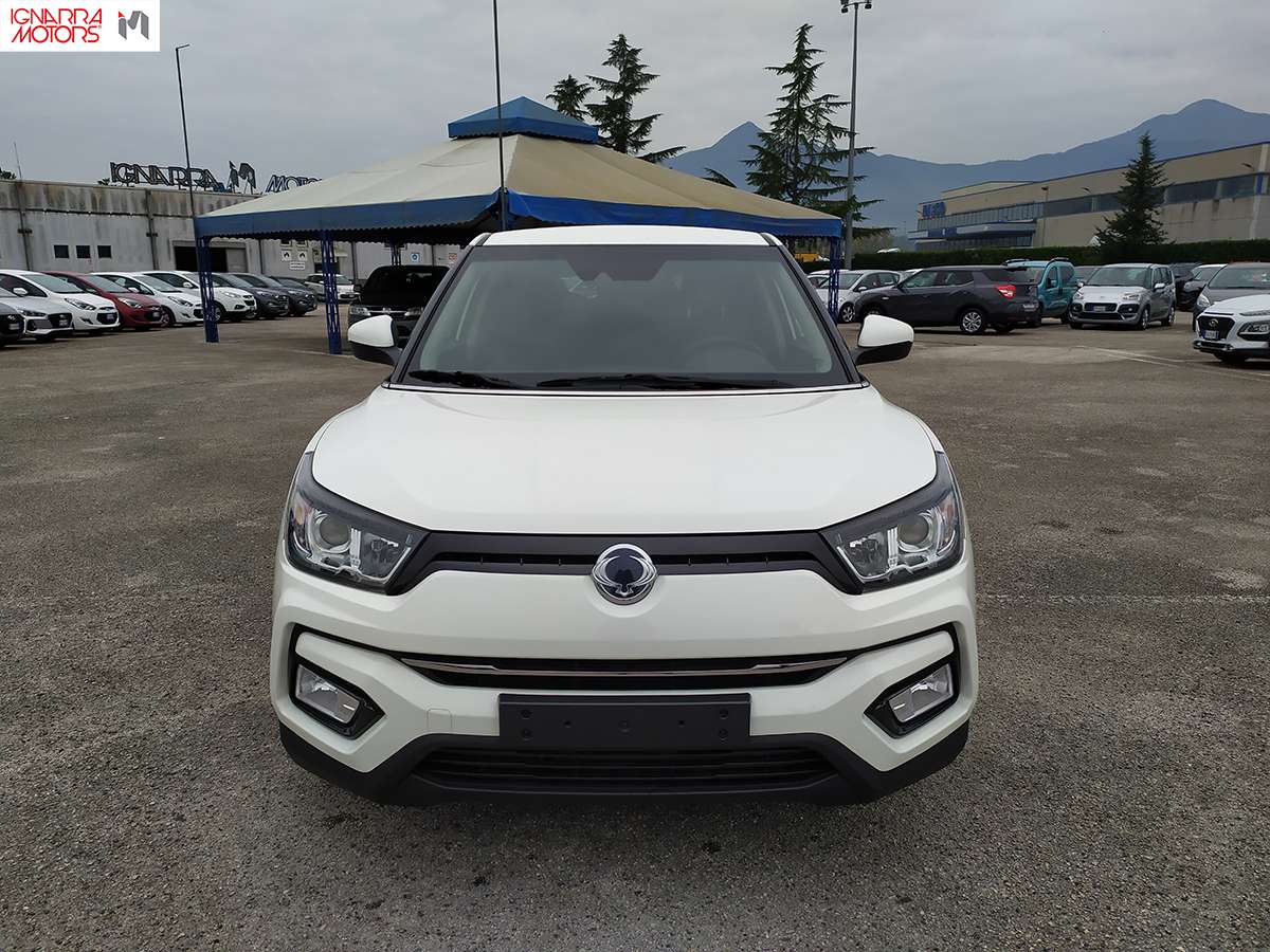 SsangYong TivoliROAD BENZINA 2 MT