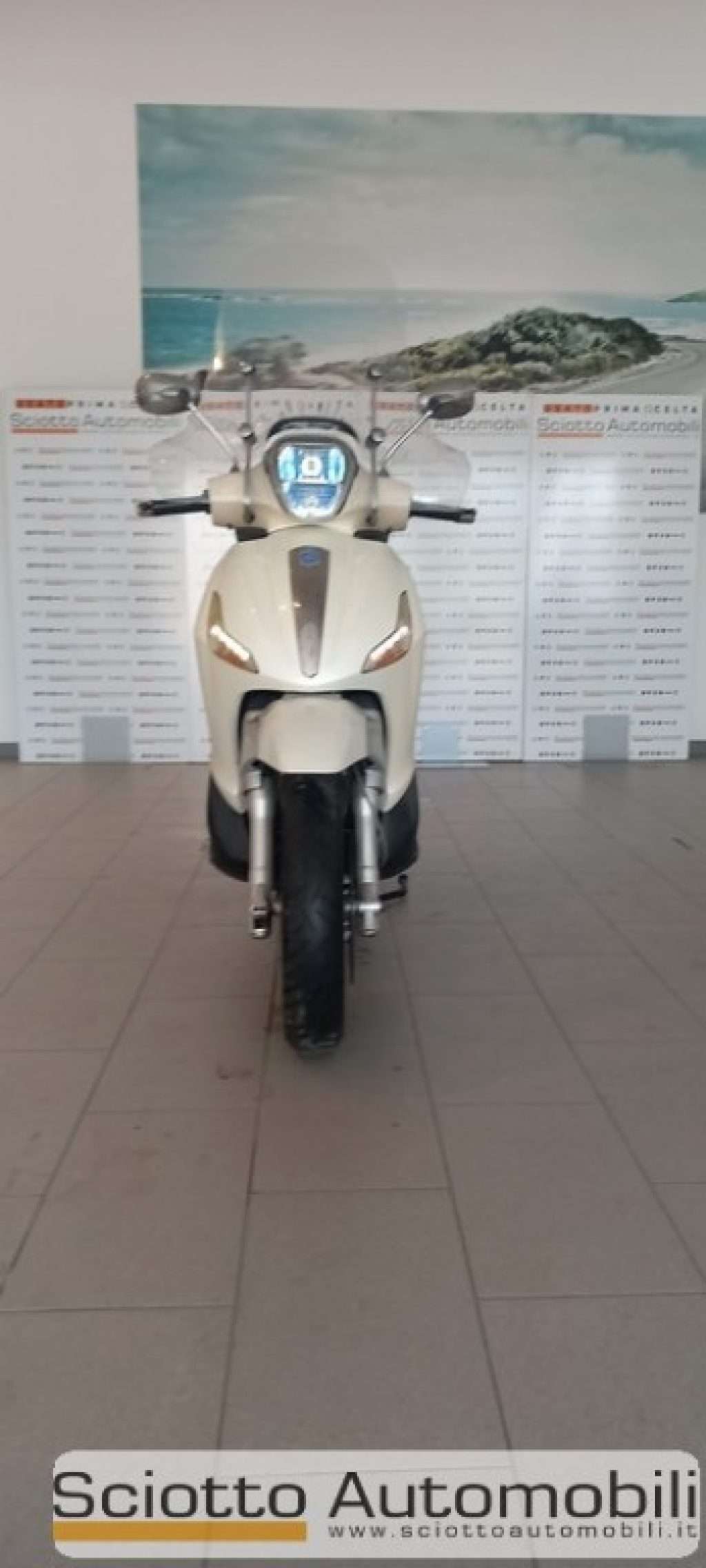 Piaggio Beverly 300 i.e. .