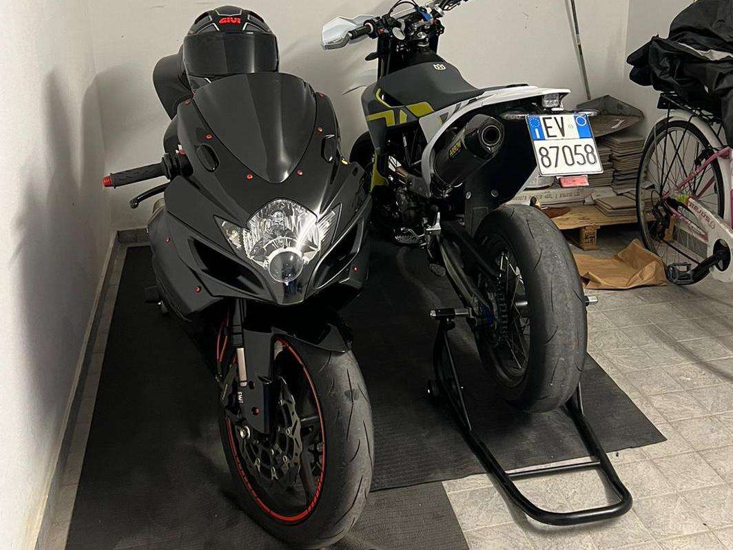 Suzuki GSX-R 750