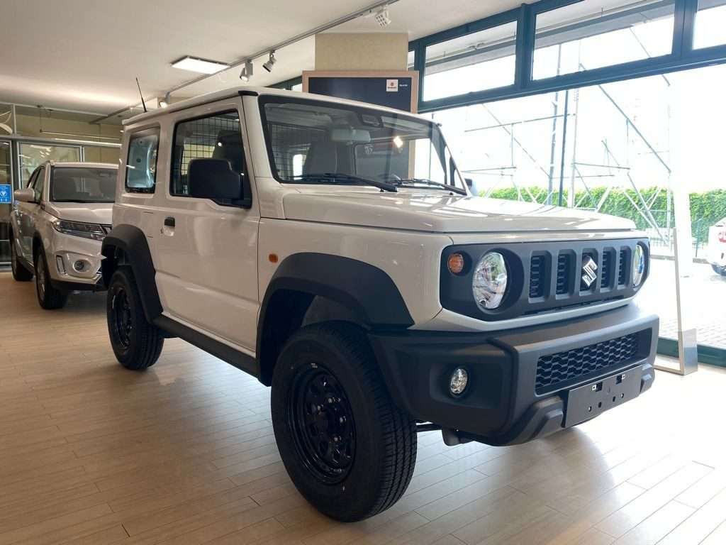 Suzuki Jimny1.5 5MT PRO (N1)