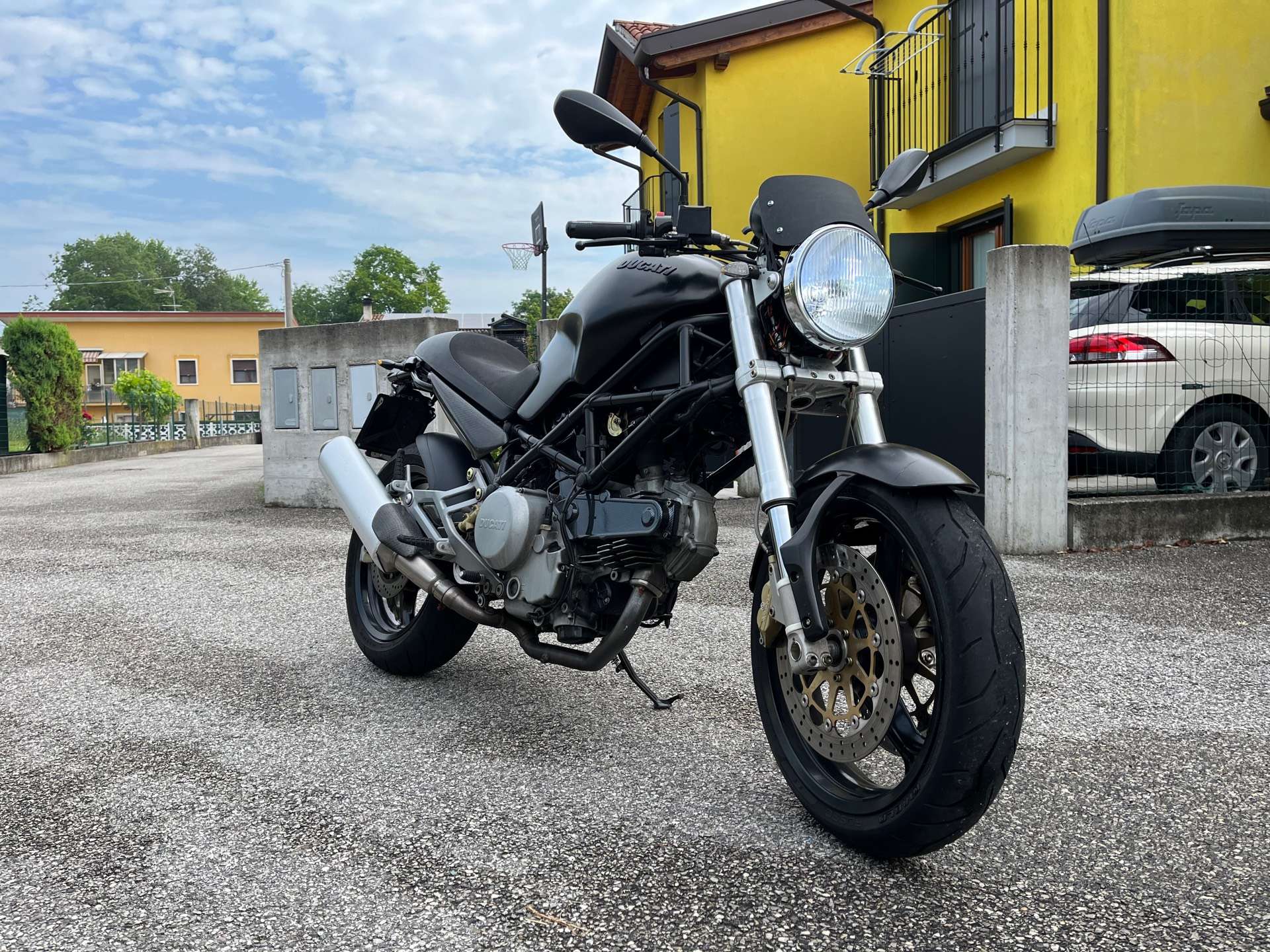 Ducati Monster 620Dark