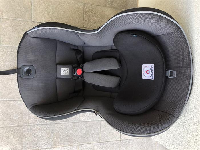 SEGGIOLINO AUTO PEGPEREGO CON BASE ISOFIX