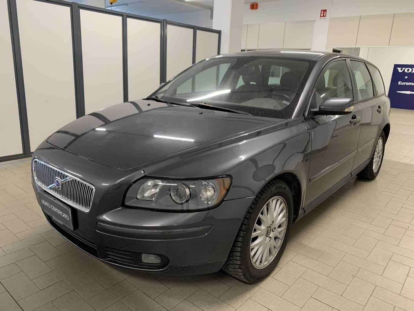 Volvo V502.0 D Momentum