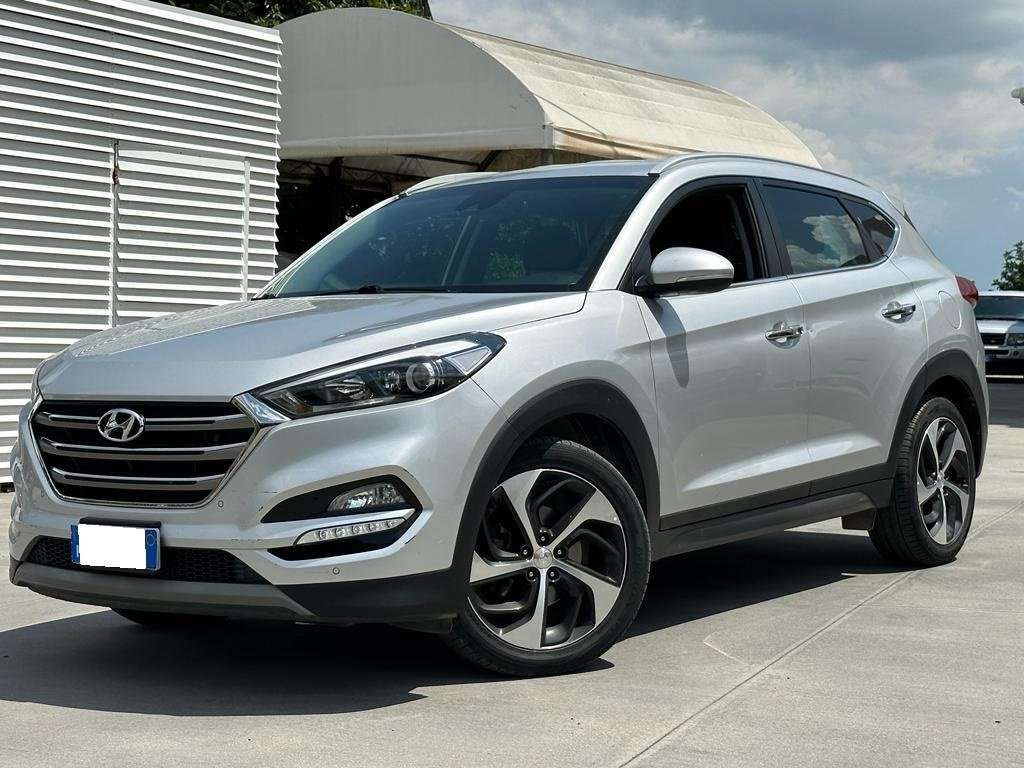 Hyundai TUCSON1.7 crdi Xpossible 2wd 141cv dct