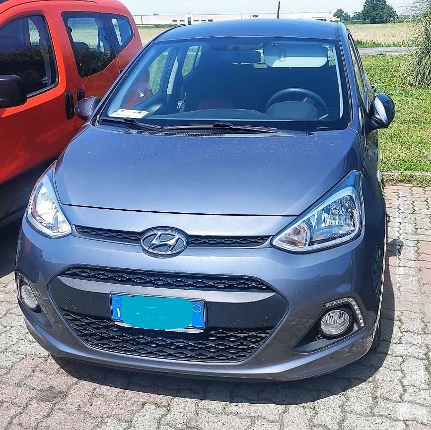 Hyundai i10i10 1.0 Sound Edition E6