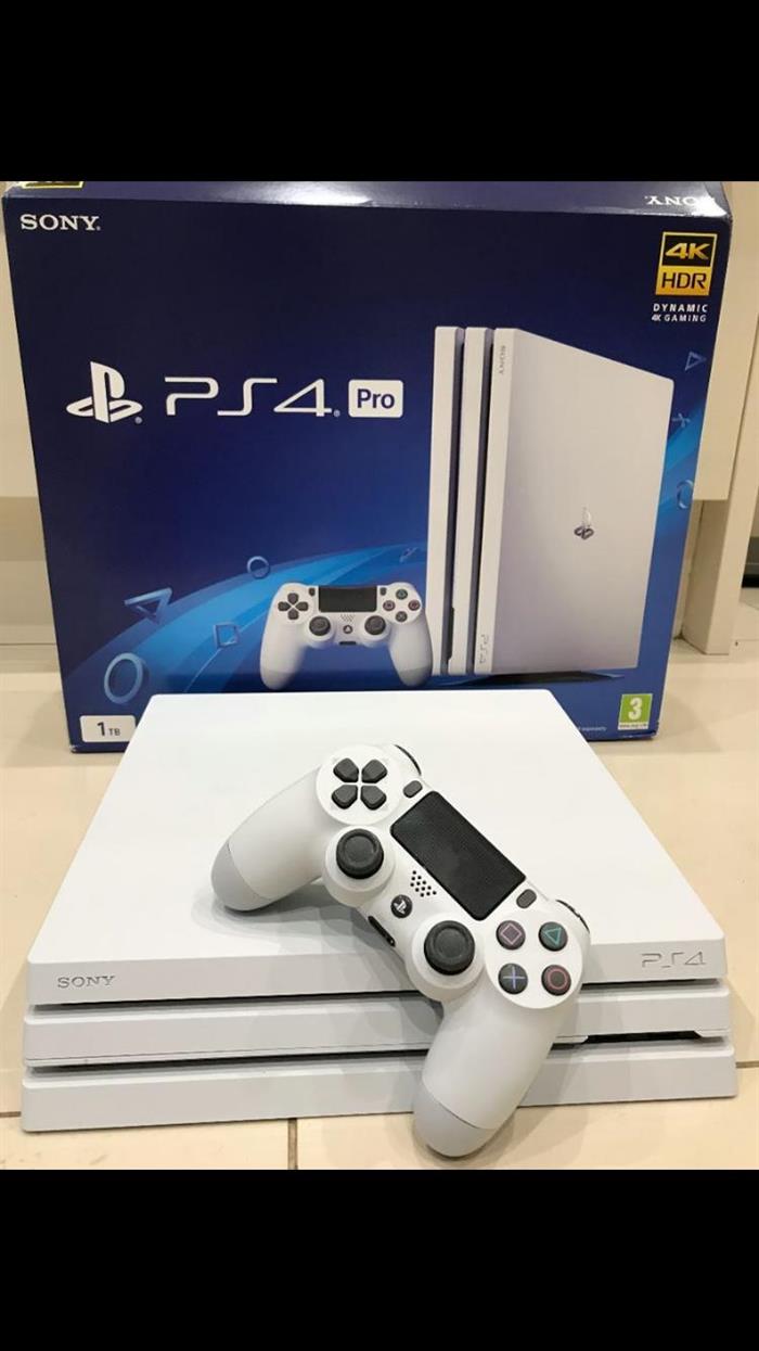 PS4 PRO 1 TB