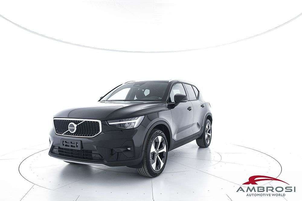 Volvo XC40Mild Hybrid B3 automatico Core